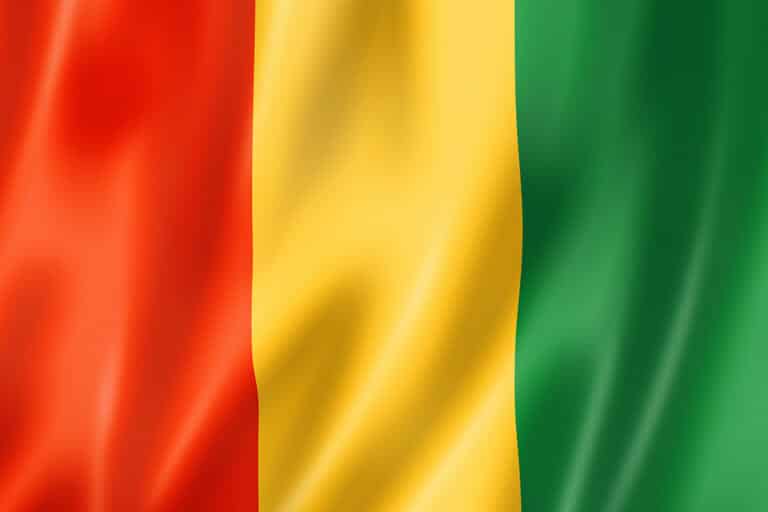 Guinea Approves Simandou Iron Ore Mining Project
