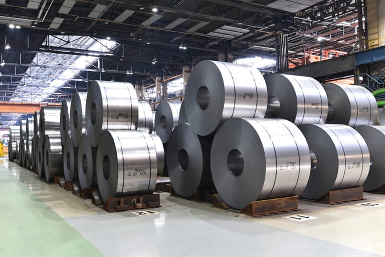 Steel Prices Hold Steady Ahead of 2025